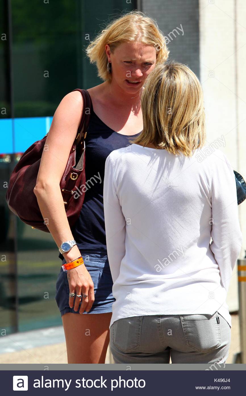 Penny Smith Gmtv Stock Photos & Penny Smith Gmtv Stock Images - Alamy