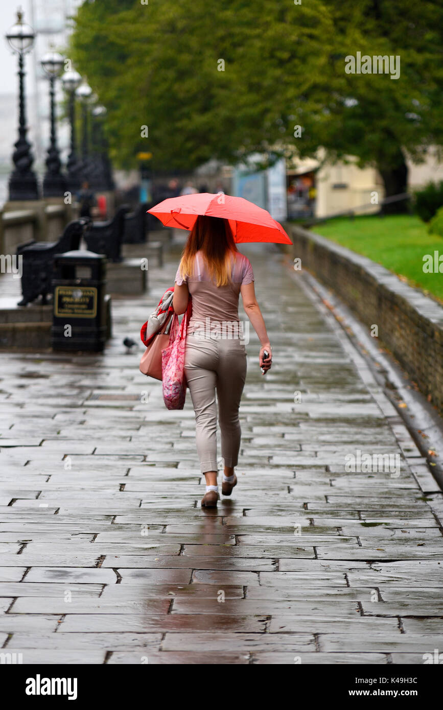 Female rear view hi-res stock photography and images - Alamy