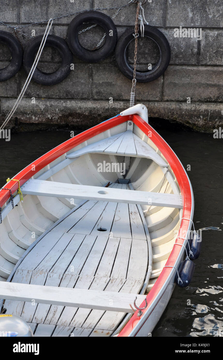 High speed boat design hi-res stock photography and images - Alamy