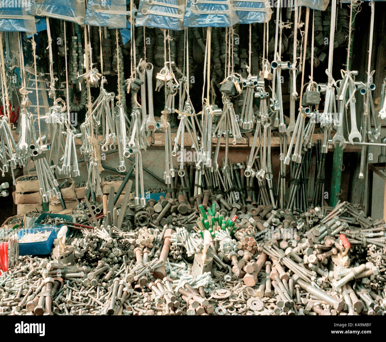 Hardware shop in Bamako, Mali Stock Photo - Alamy