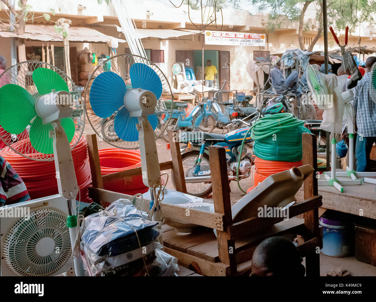 Hardware shop in Bamako, Mali Stock Photo - Alamy
