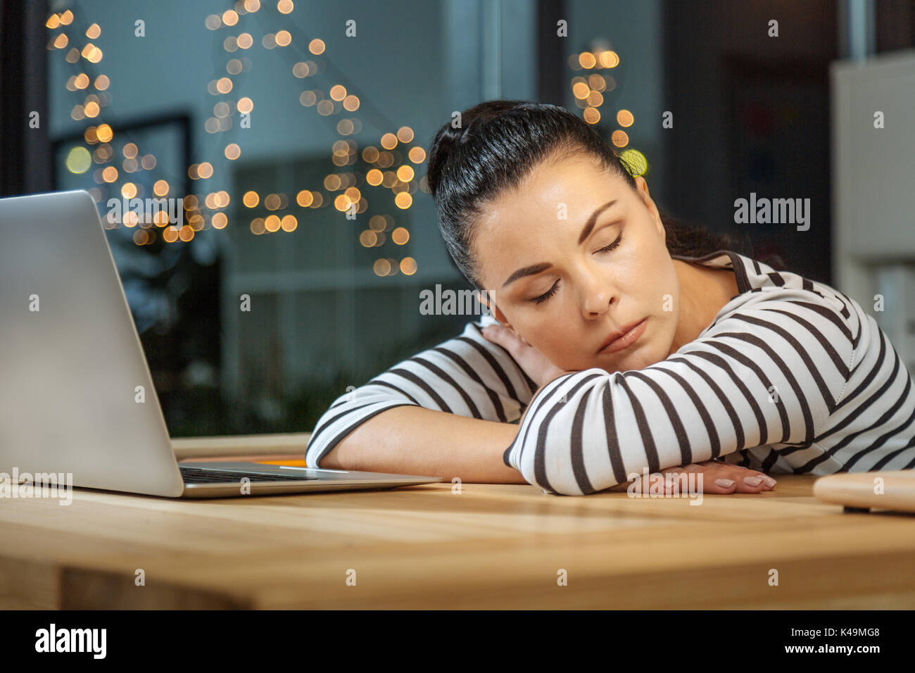 Exhausted woman executive hi-res stock photography and images - Alamy
