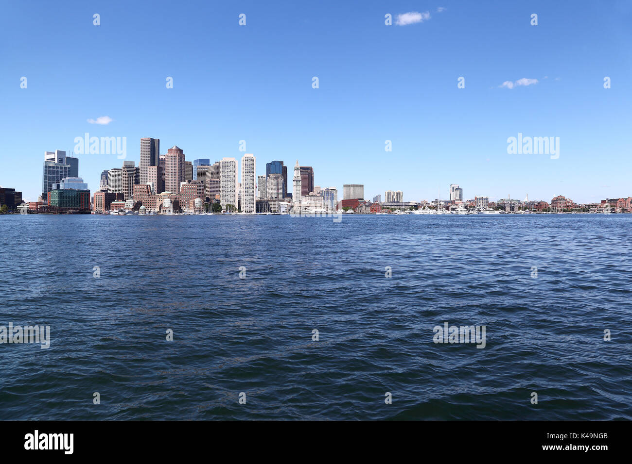Boston harbour skyline hi-res stock photography and images - Alamy