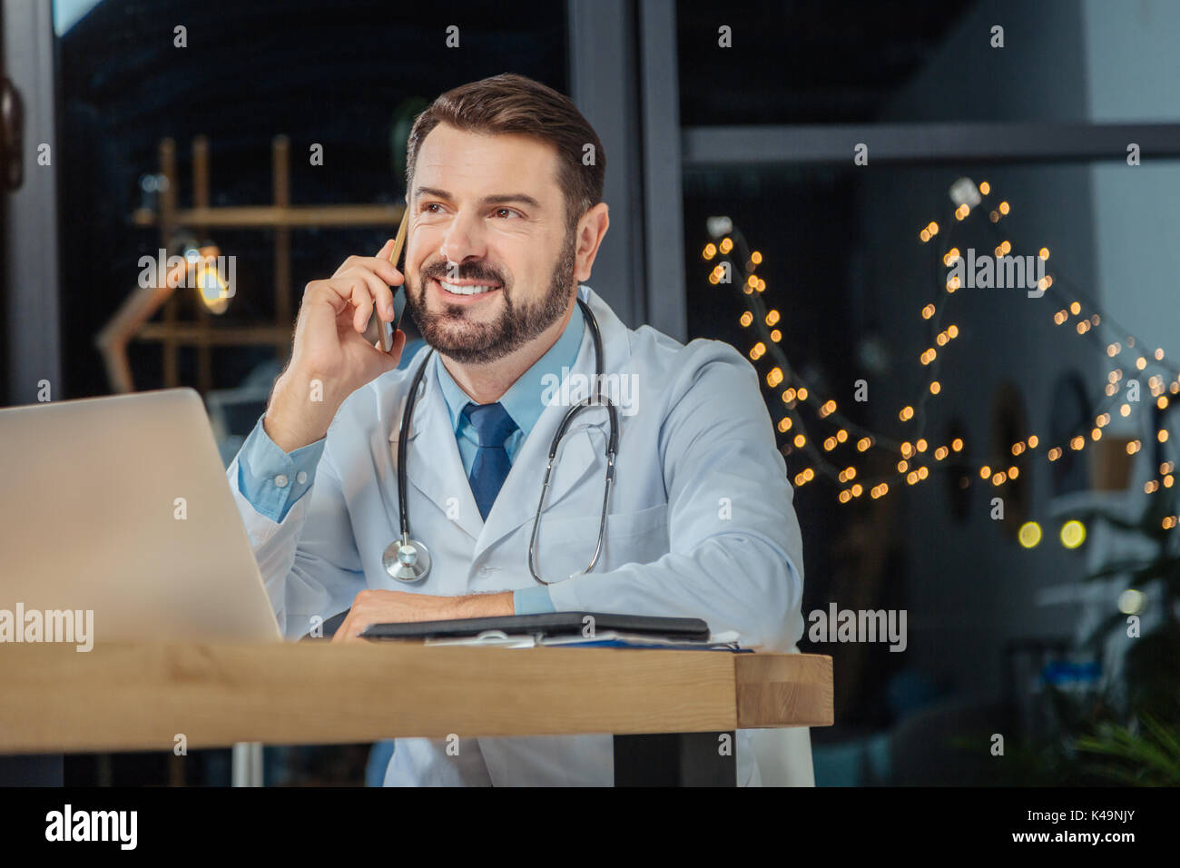 Smart head hi-res stock photography and images - Alamy