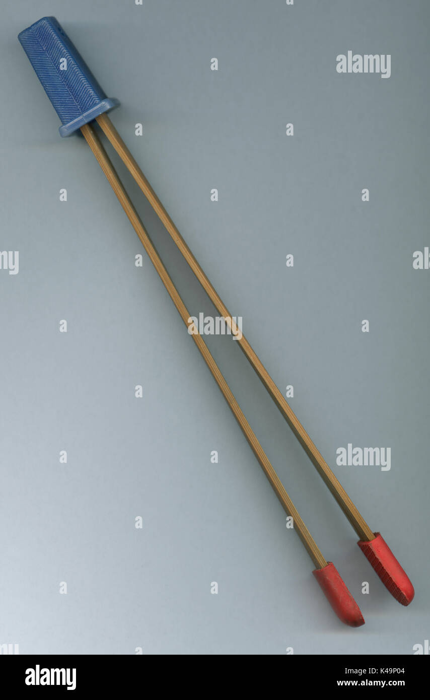 Forceps hi-res stock photography and images - Alamy