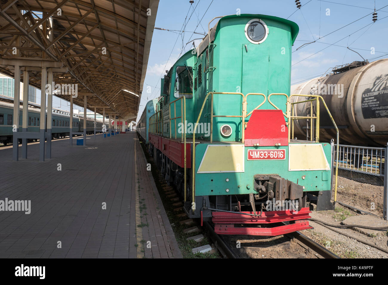 Kazakhstan train hi-res stock photography and images - Alamy