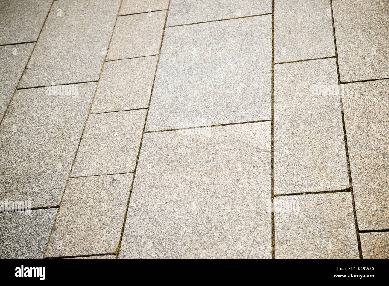 Stone pavement diagonal lines hi-res stock photography and images - Alamy