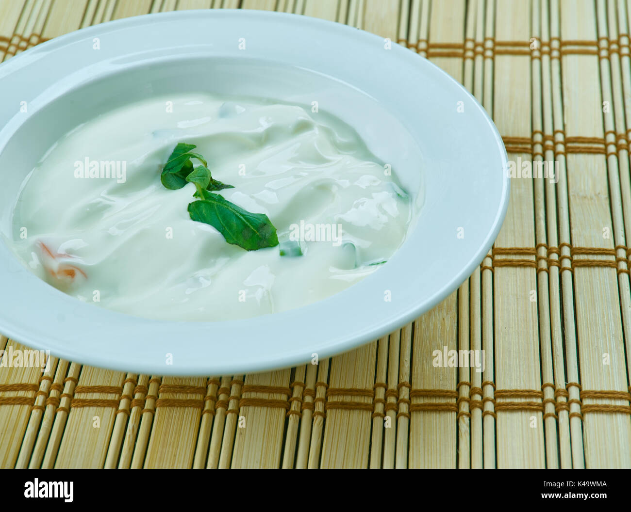 Haydari - Middle Eastern goat yogurt and cucumber salad Stock Photo - Alamy