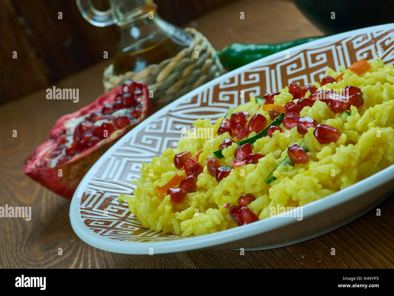 Morasa polow, cook Persian Jewelled Rice Stock Photo - Alamy