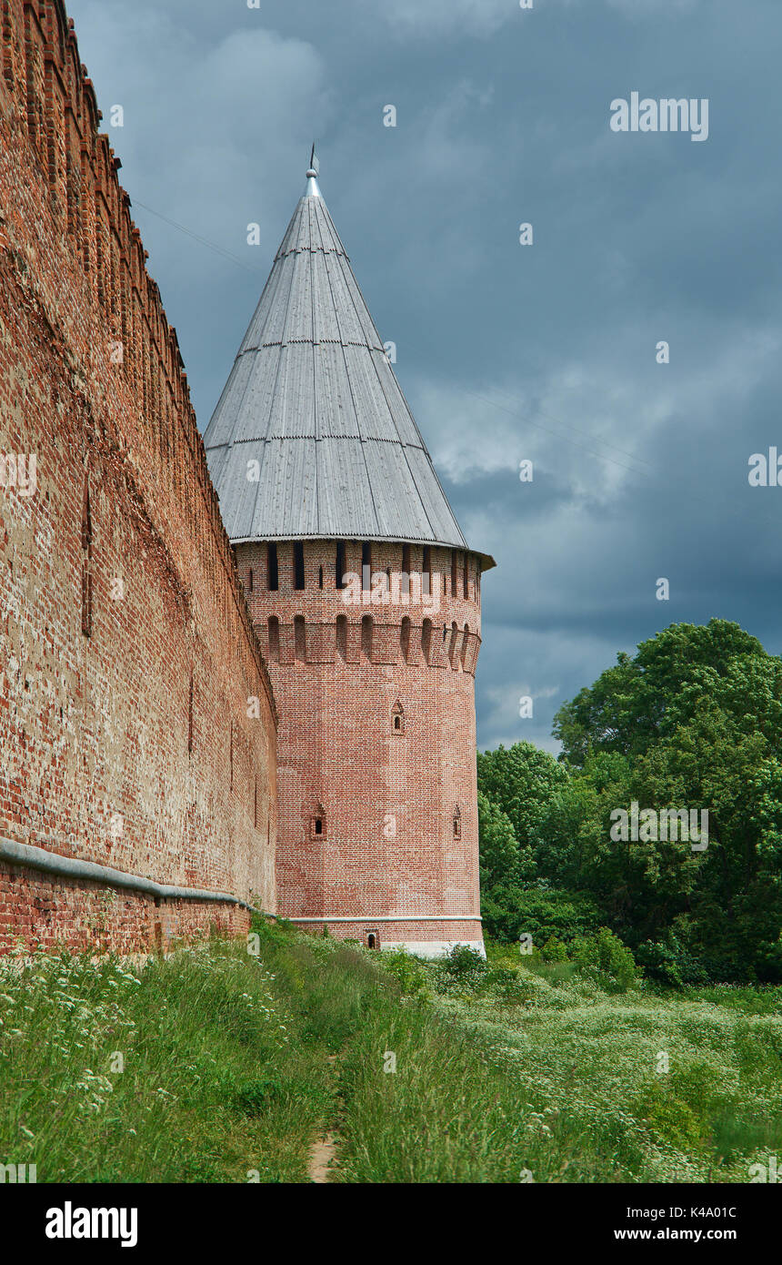 Smolensk kremlin towers hi-res stock photography and images - Alamy