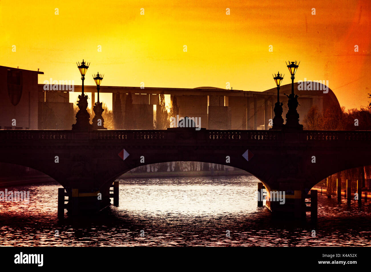 Moltke bridge central hi-res stock photography and images - Alamy