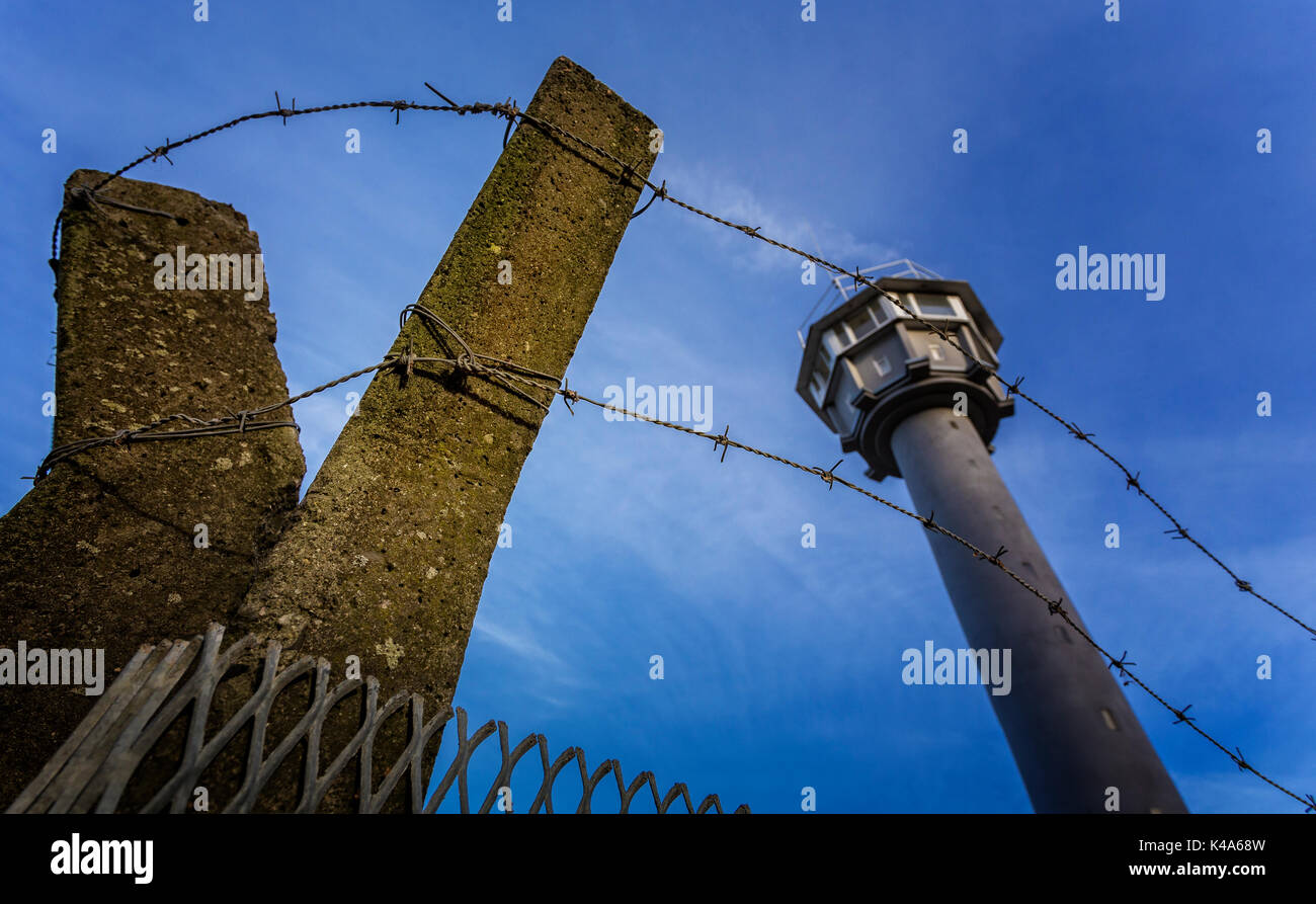 Watchtower society hi-res stock photography and images - Alamy