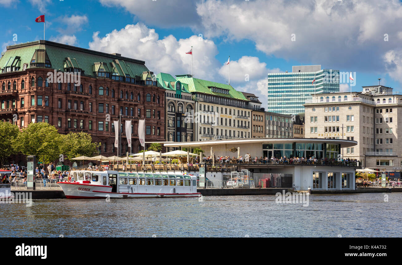 Jungfernstieg and alster pavilion hi-res stock photography and images ...