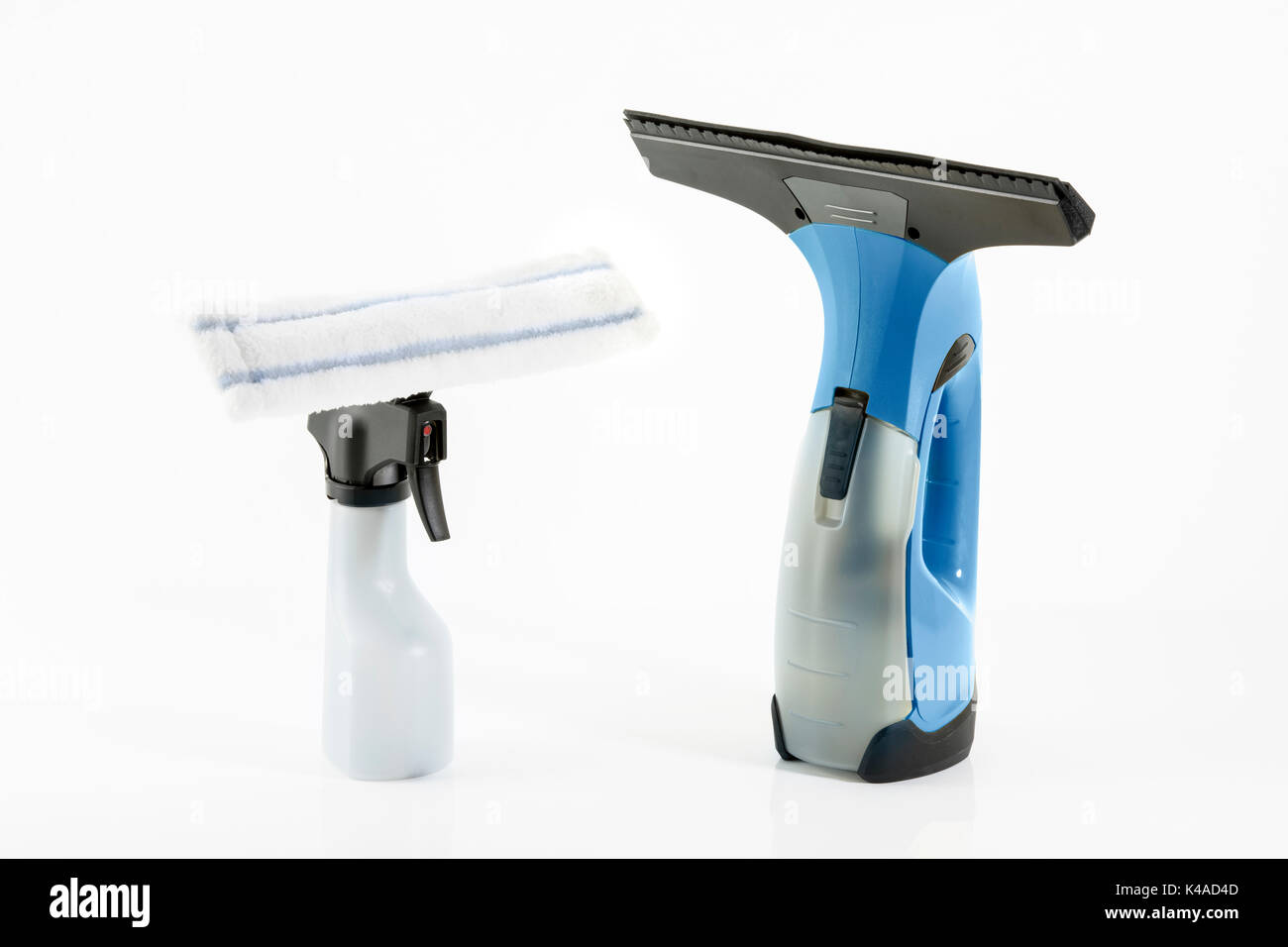 Electronic goods window hi-res stock photography and images - Alamy