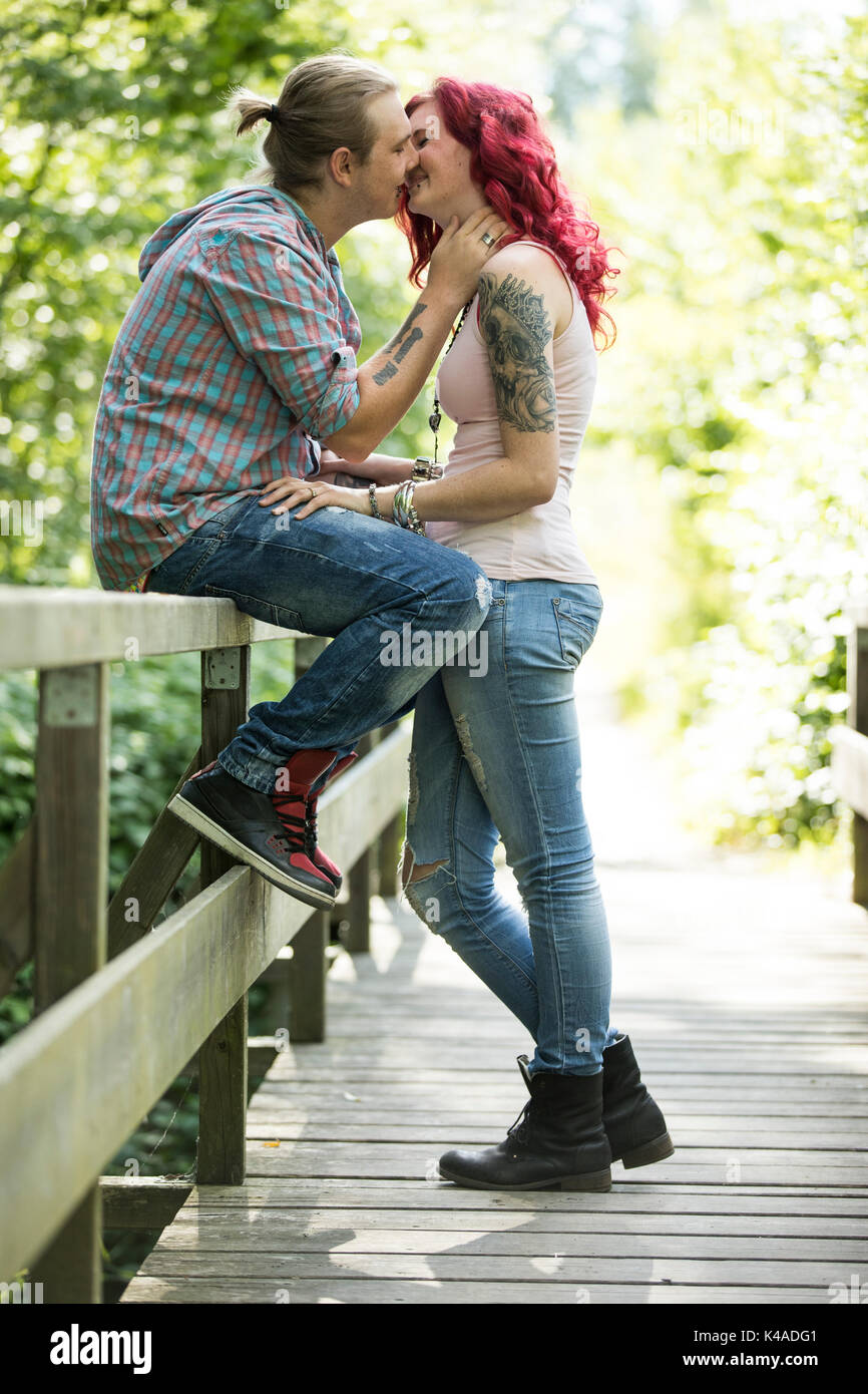 Group of teenagers kissing hi-res stock photography and images - Alamy