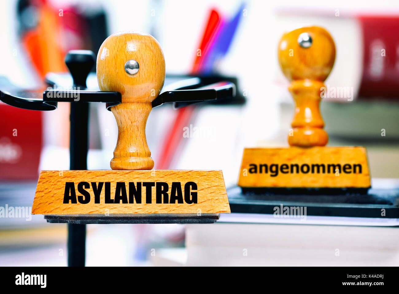 Application asylum hi-res stock photography and images - Alamy