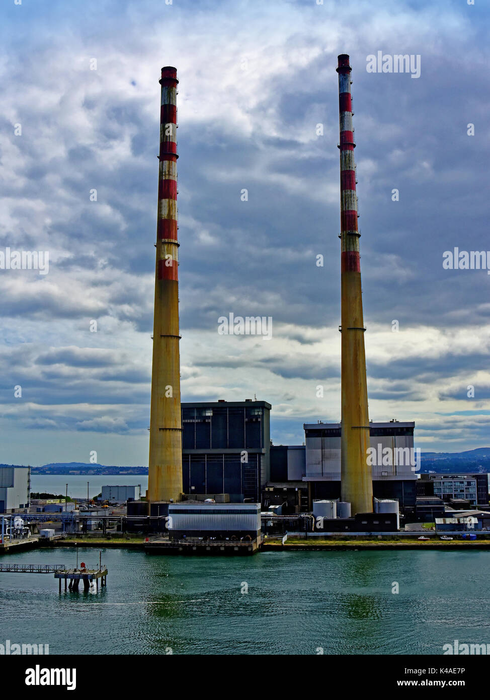 Poolbeg power hi-res stock photography and images - Alamy