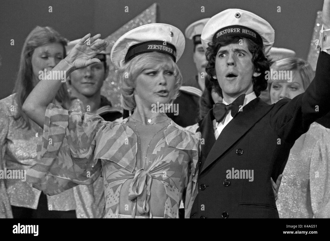 Deutsche Schauspielerin und Sängerin Elke Sommer zu Gast bei Ilja ...