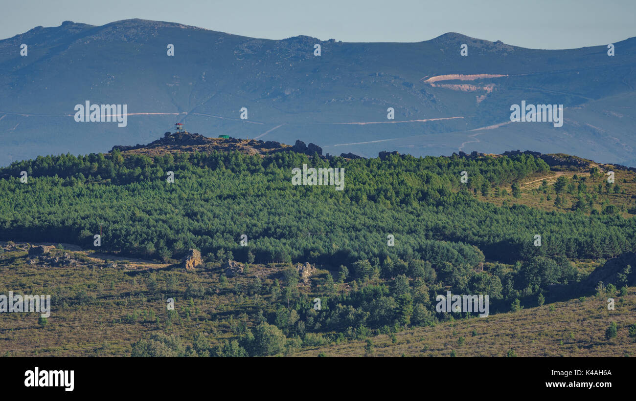 Long house fire hi-res stock photography and images - Alamy