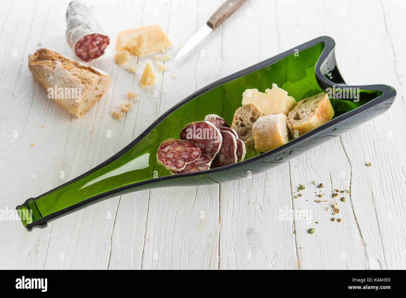 Recycled bottle art hi-res stock photography and images - Alamy