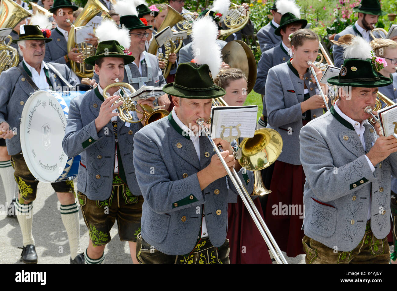 Traditional costume parade, music band Holzhausen, Oberland Gaufest in ...