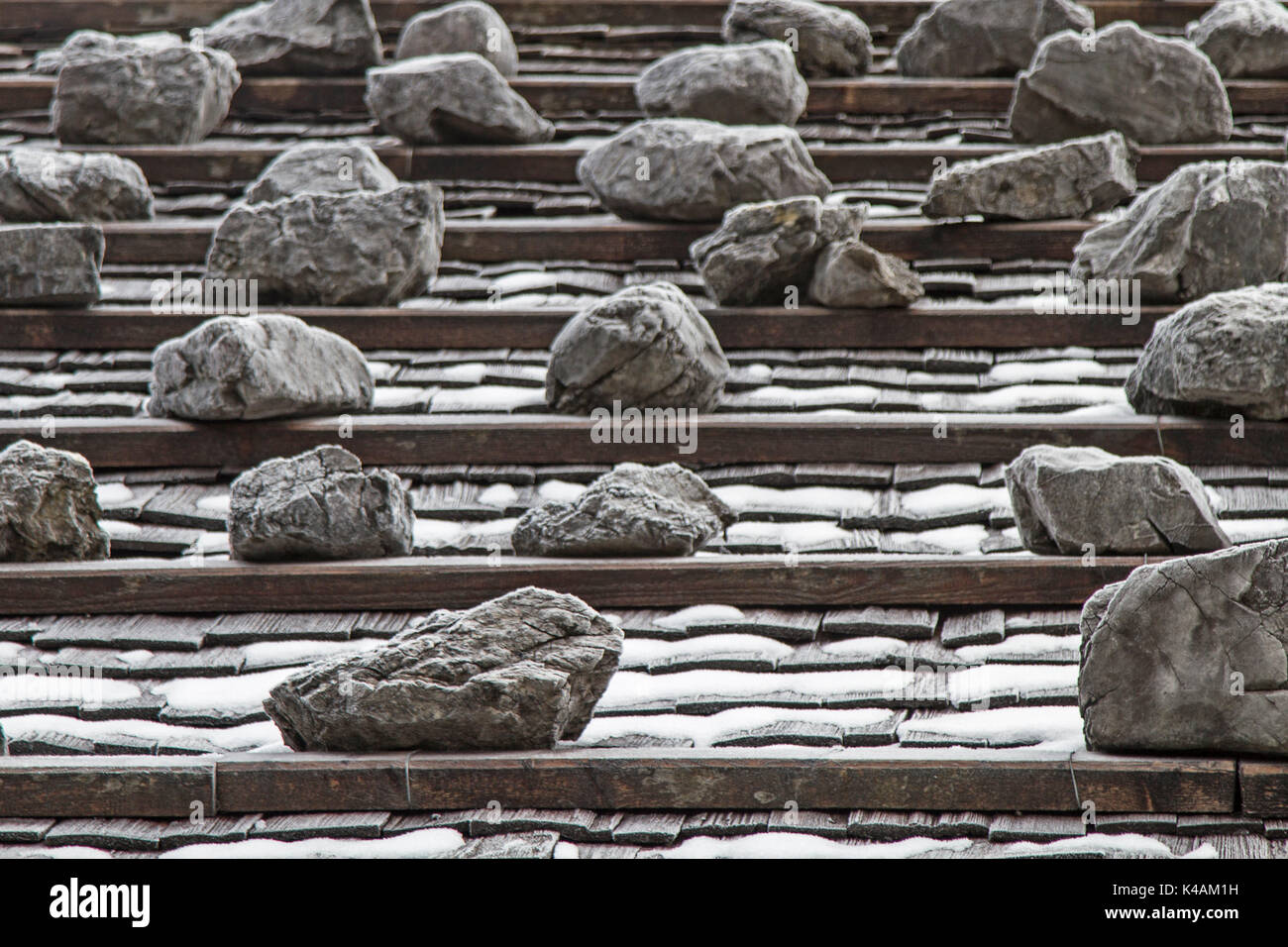 Shingles and rocks hi-res stock photography and images - Alamy