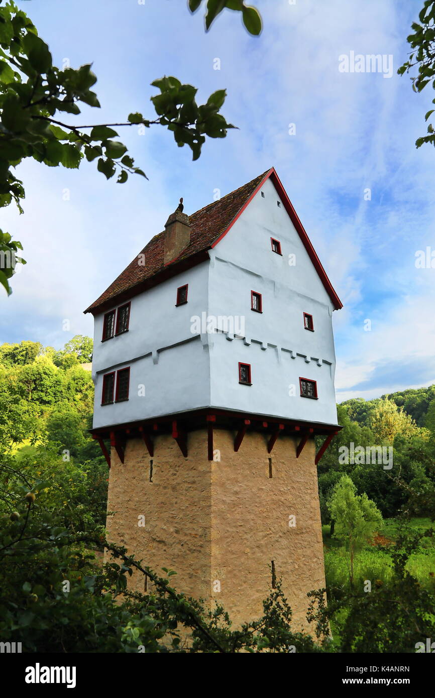 Toppler house hi-res stock photography and images - Alamy