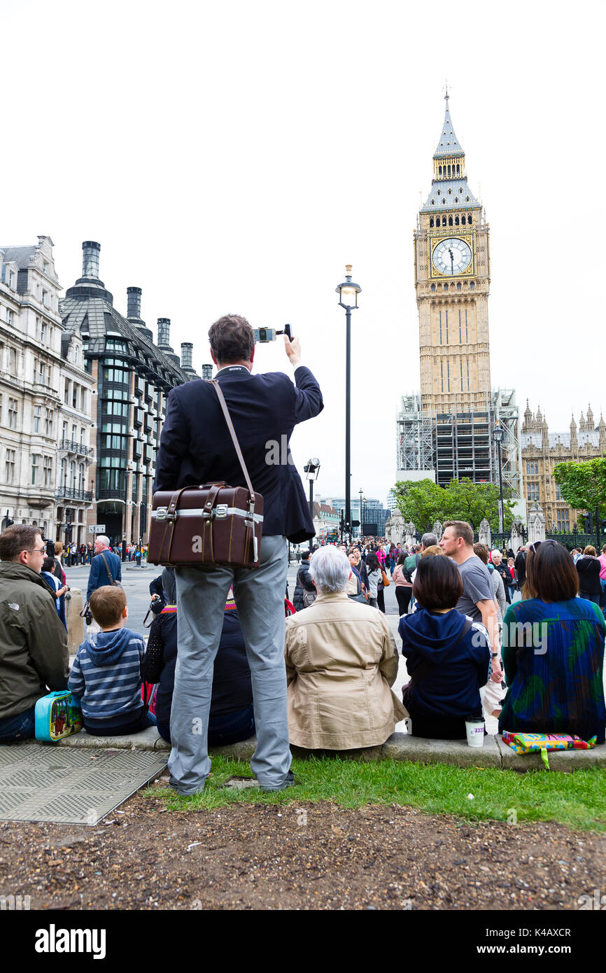 Big ben sounds hi-res stock photography and images - Alamy