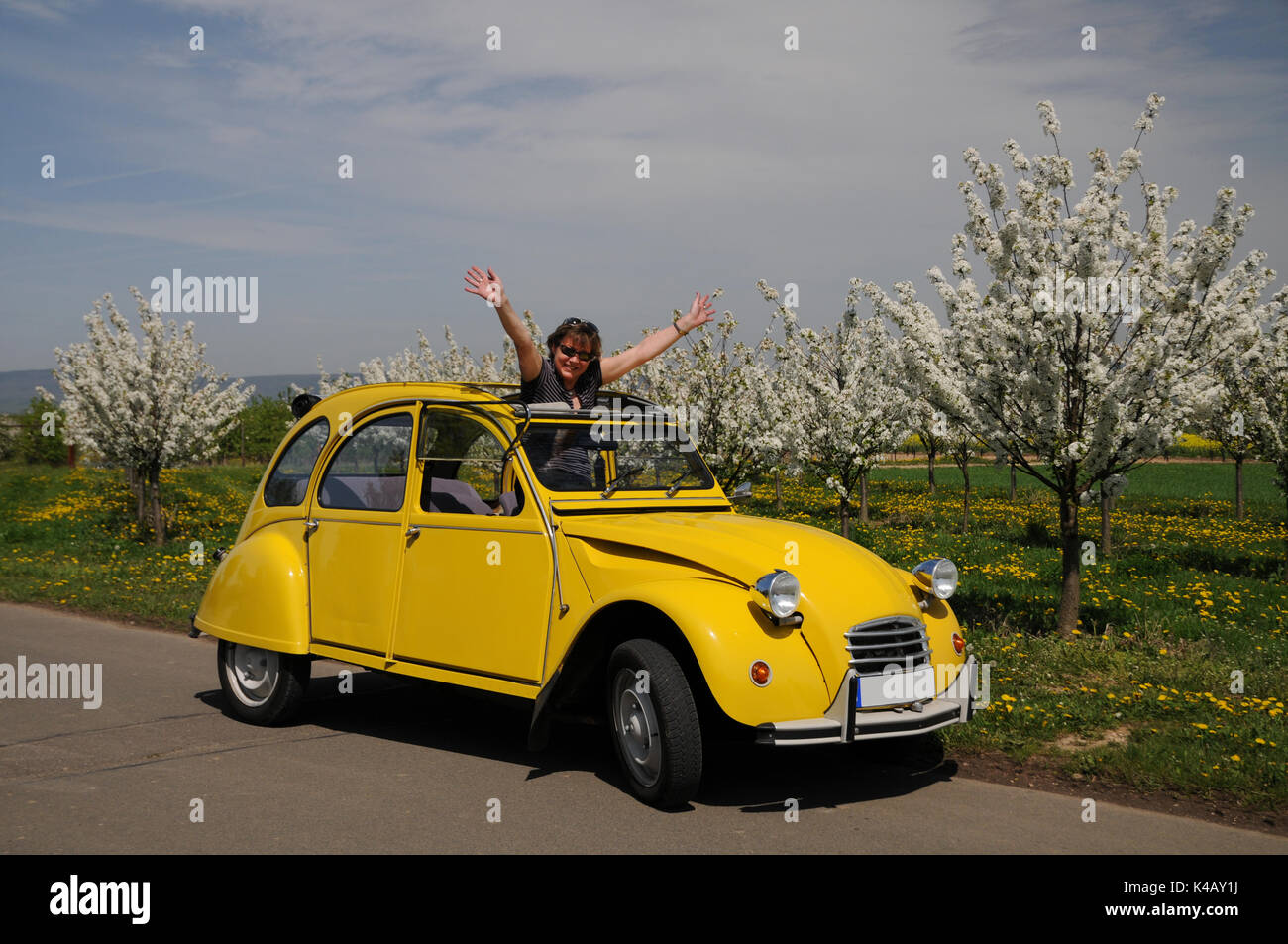 Car citroen 2cv cv duck hi-res stock photography and images - Alamy