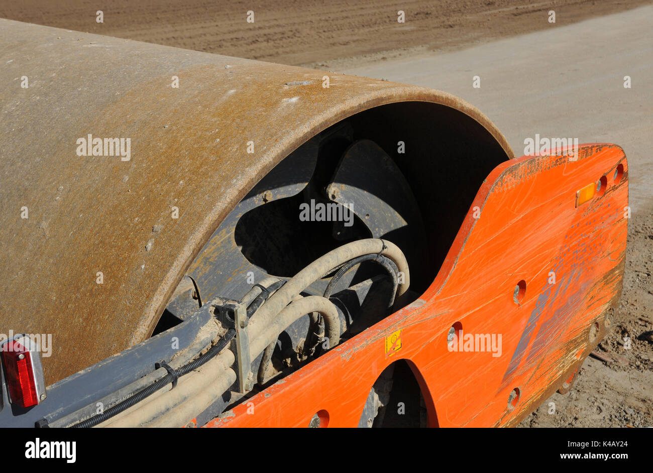 Vibrating Roller Stock Photos & Vibrating Roller Stock Images - Alamy