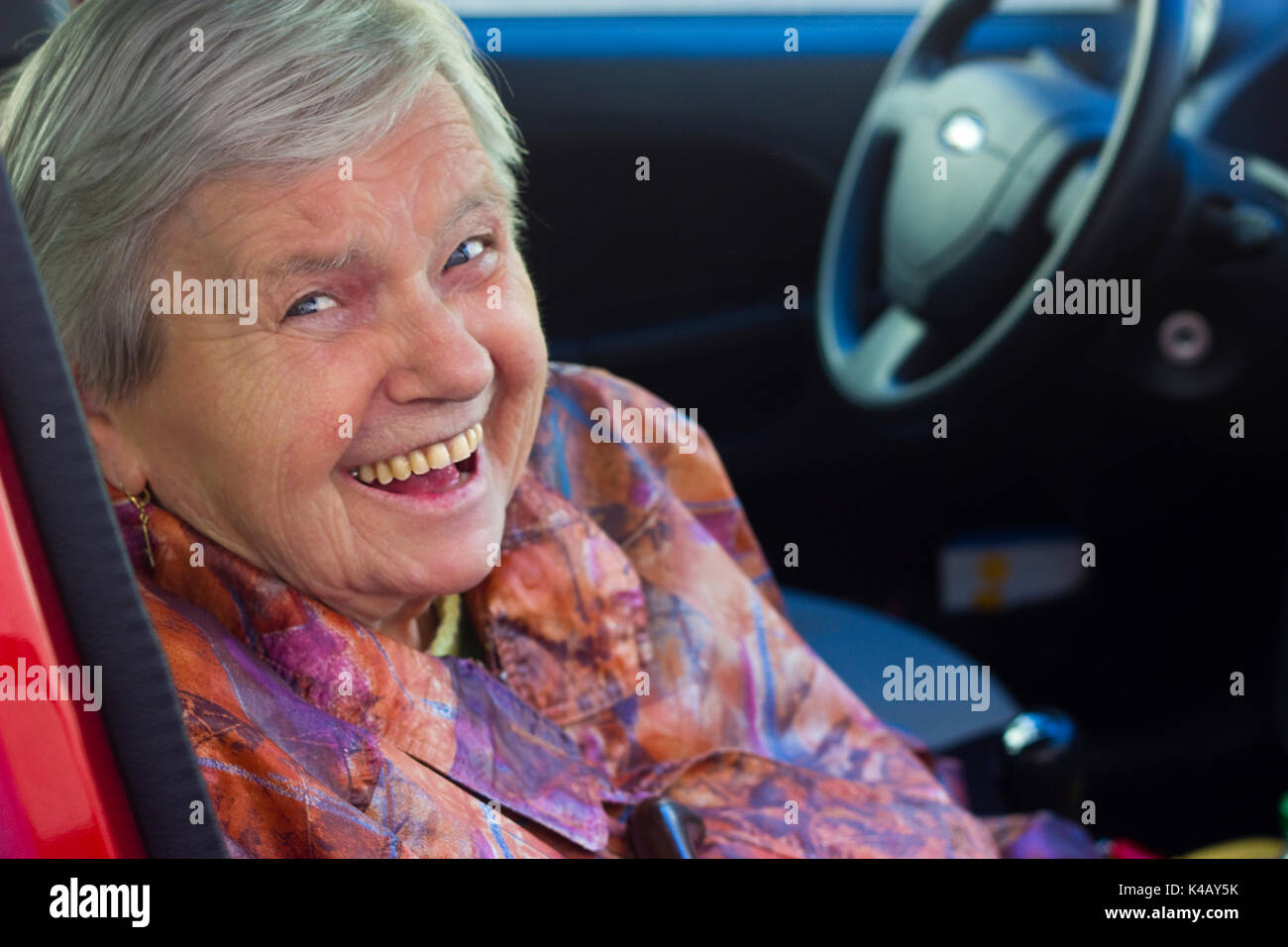 Humans laughing hi-res stock photography and images - Alamy