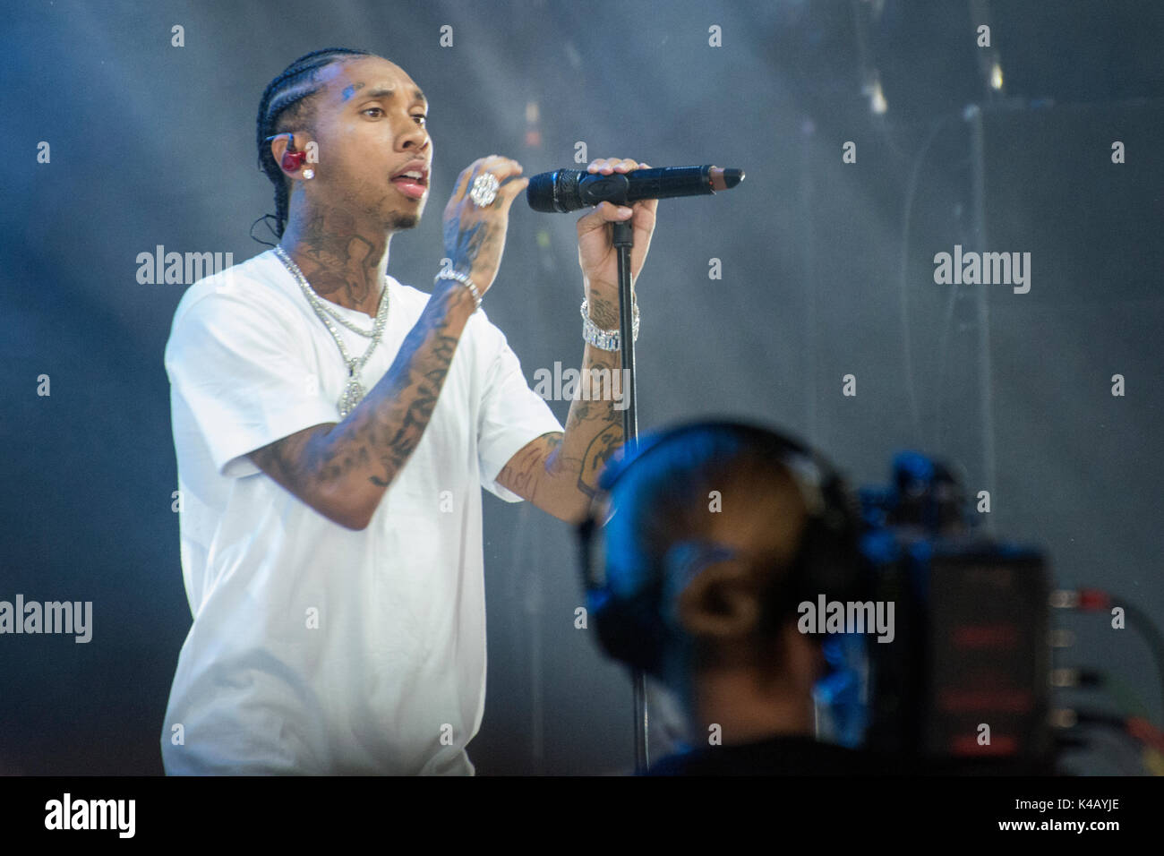 Michael ray nguyen stevenson hi-res stock photography and images - Alamy