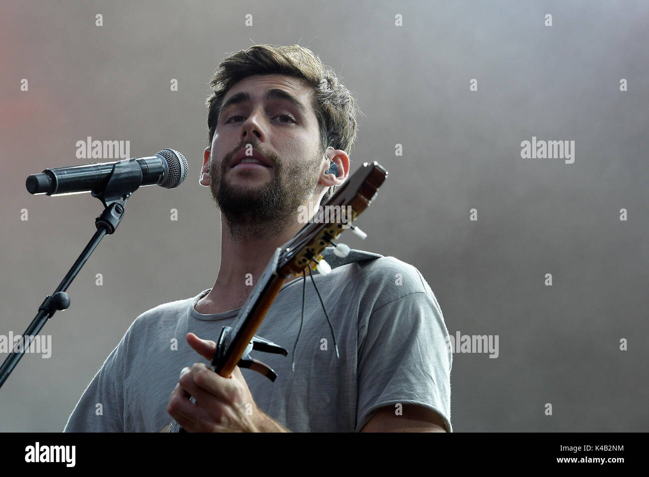 Alvaro soler hi-res stock photography and images - Alamy
