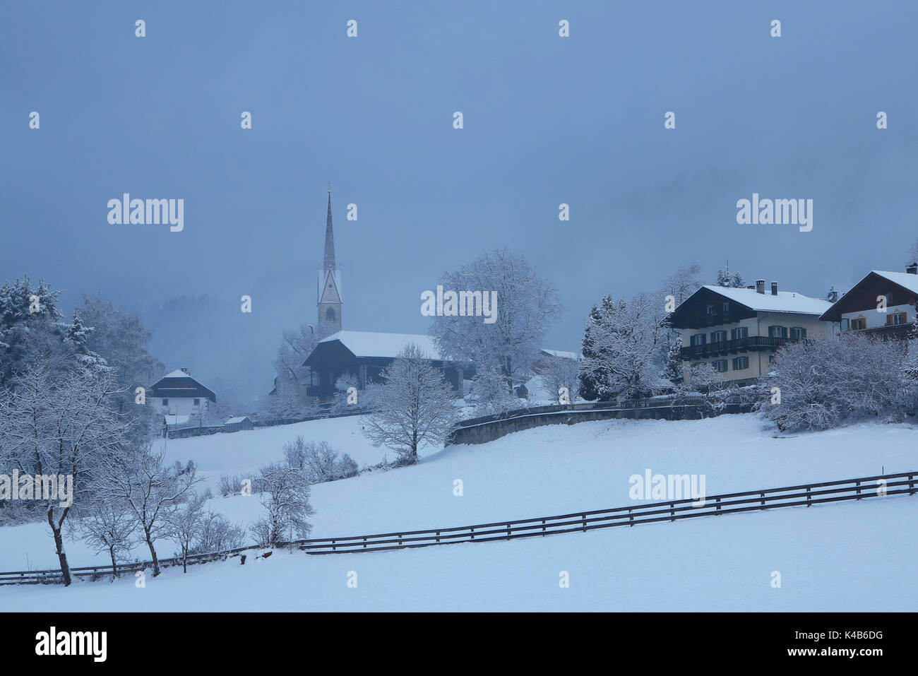 Issing hi-res stock photography and images - Alamy