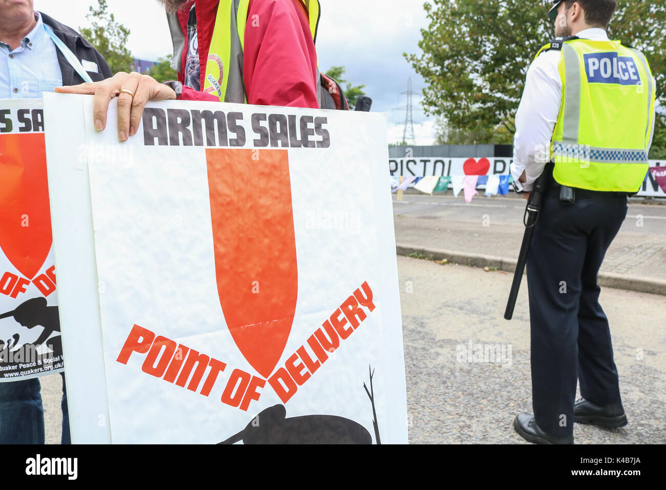 London, UK. 5th Sep, 2017. Peace campaigners frrom Quaker and ...