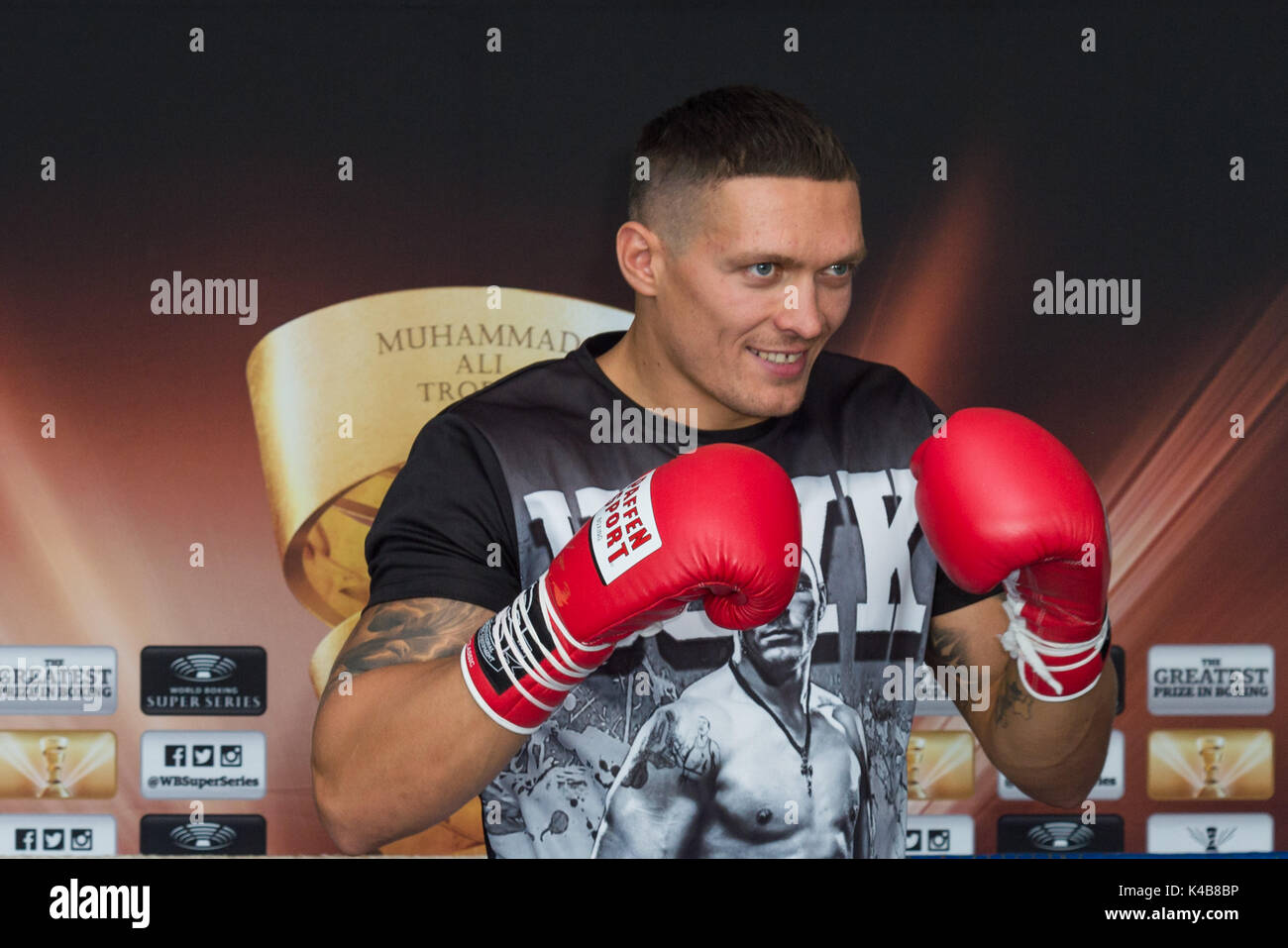 Berlin, Germany. 5th Sep, 2017. Aleksandr Usyk during a smal training ...