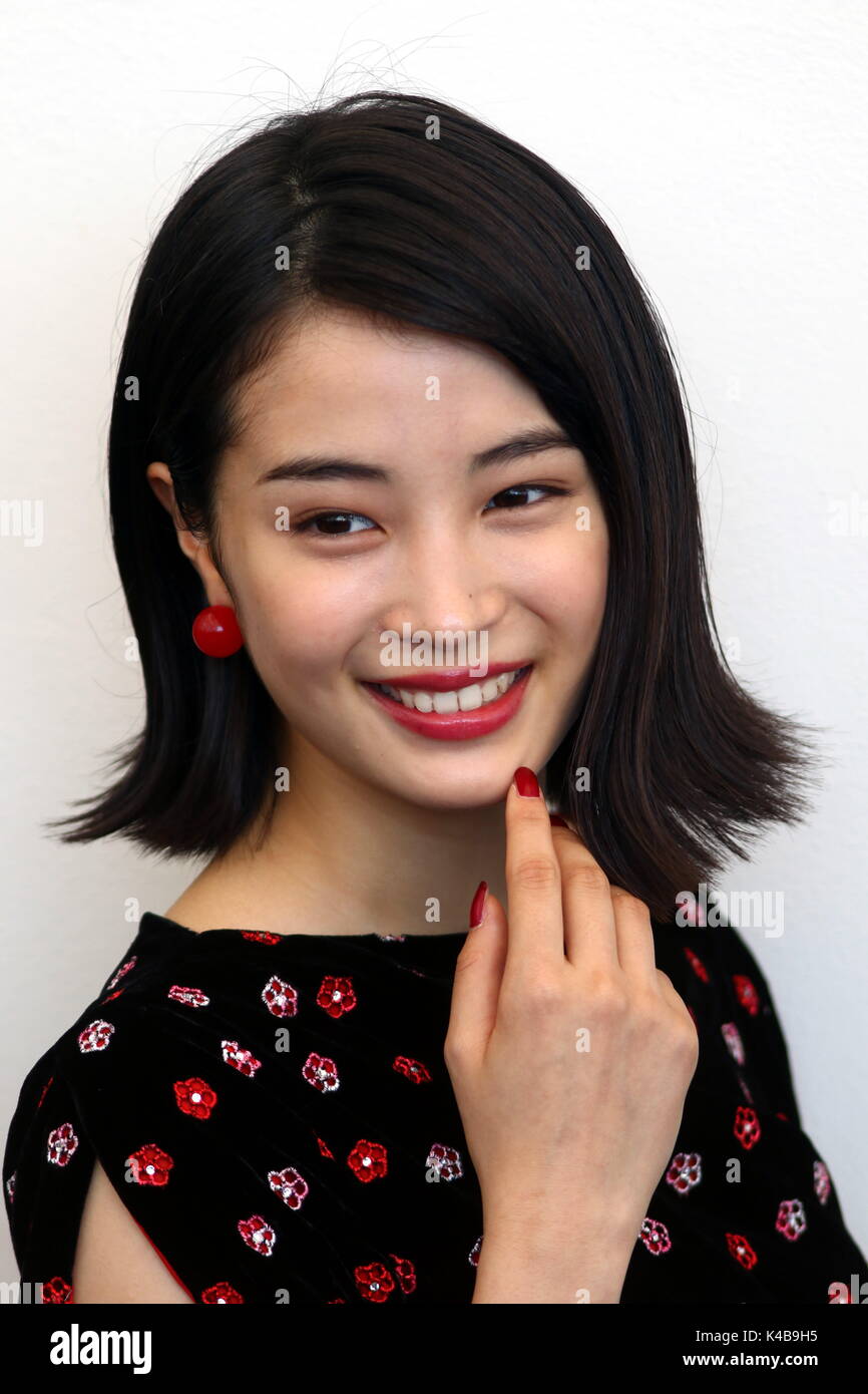Suzu hirose hi-res stock photography and images - Alamy
