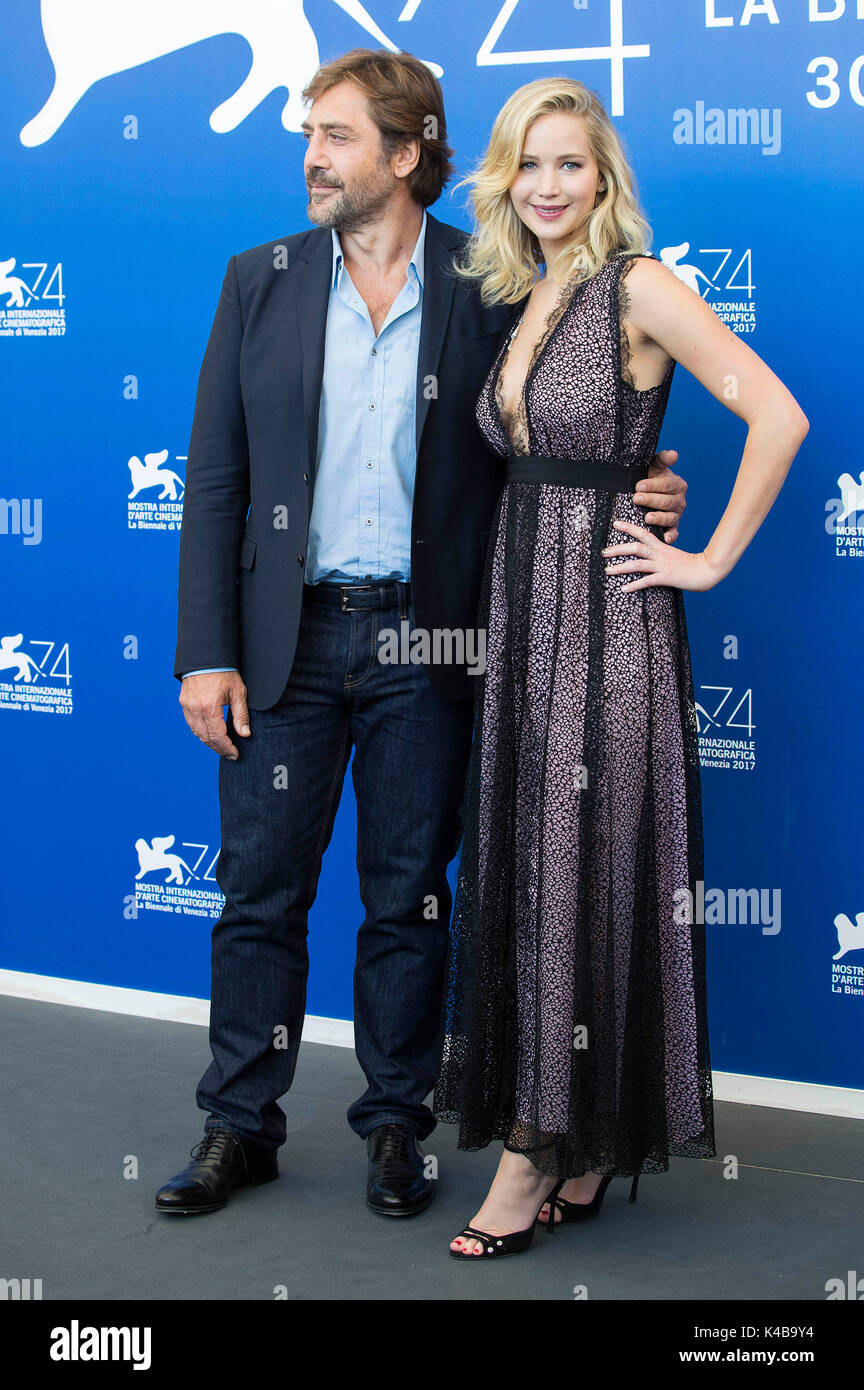 Jennifer lawrence javier bardem hi-res stock photography and images - Alamy