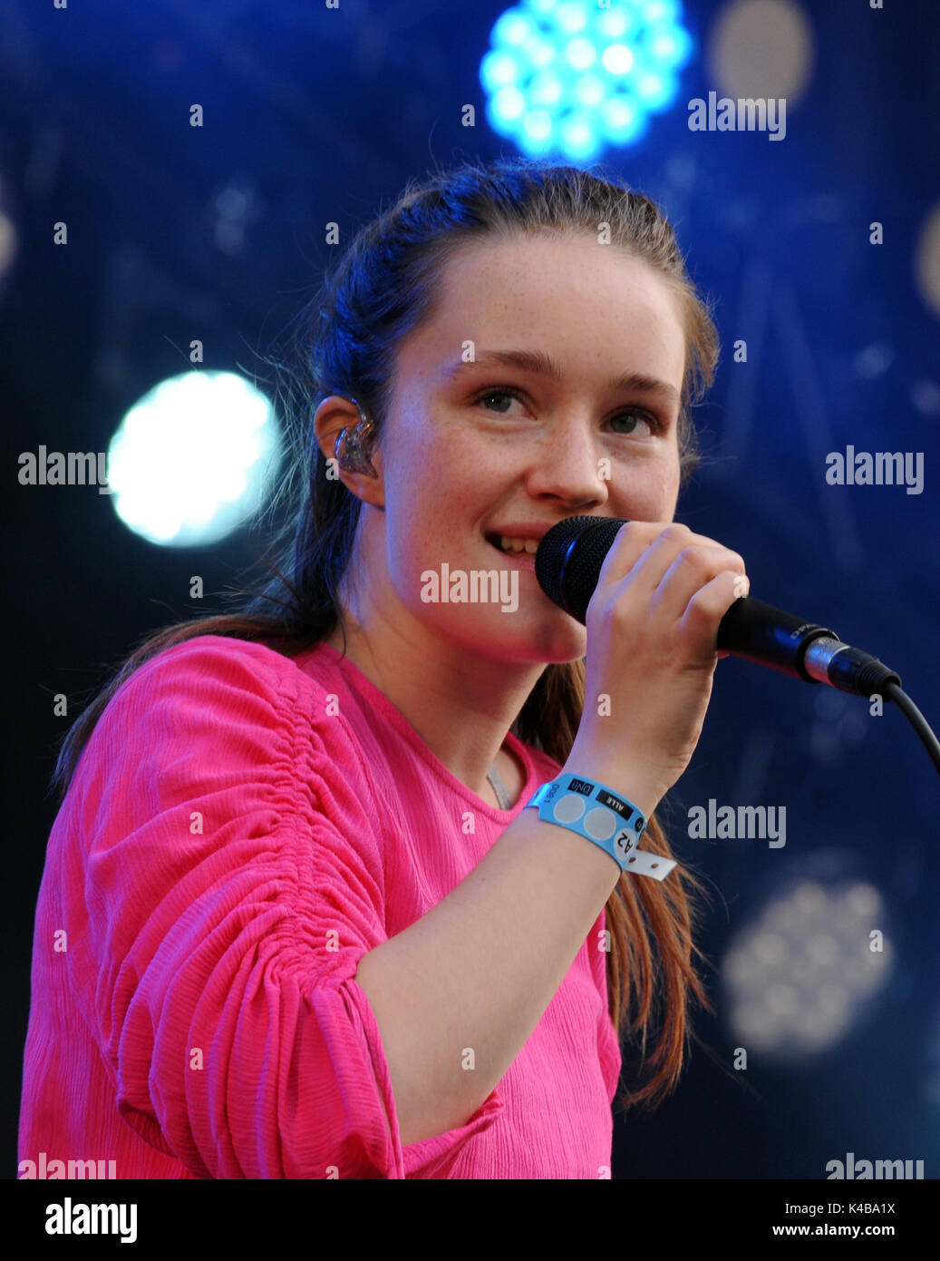 Sigrid Solbakk Raabe High Resolution Stock Photography and Images - Alamy