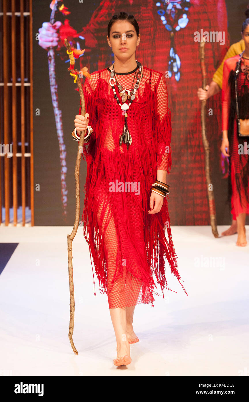 Muna sambahangphe hi-res stock photography and images - Alamy