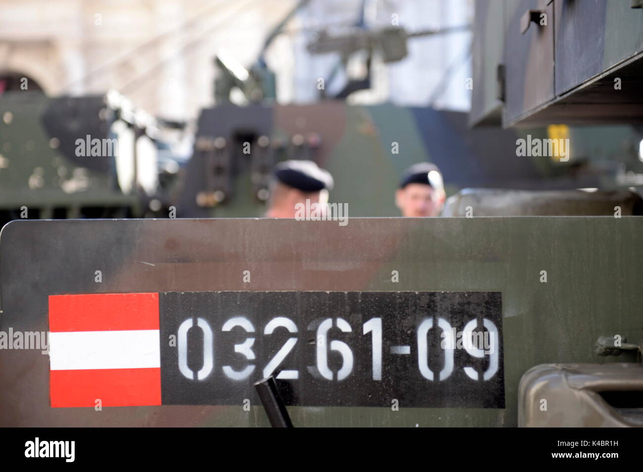 Austrian army tanks hi-res stock photography and images - Alamy