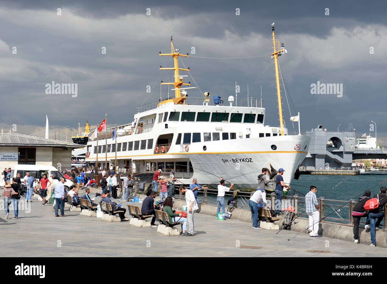Halic ferry port hi-res stock photography and images - Alamy