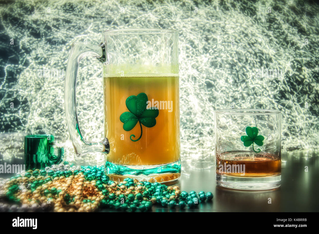 Irish themed party hi-res stock photography and images - Alamy
