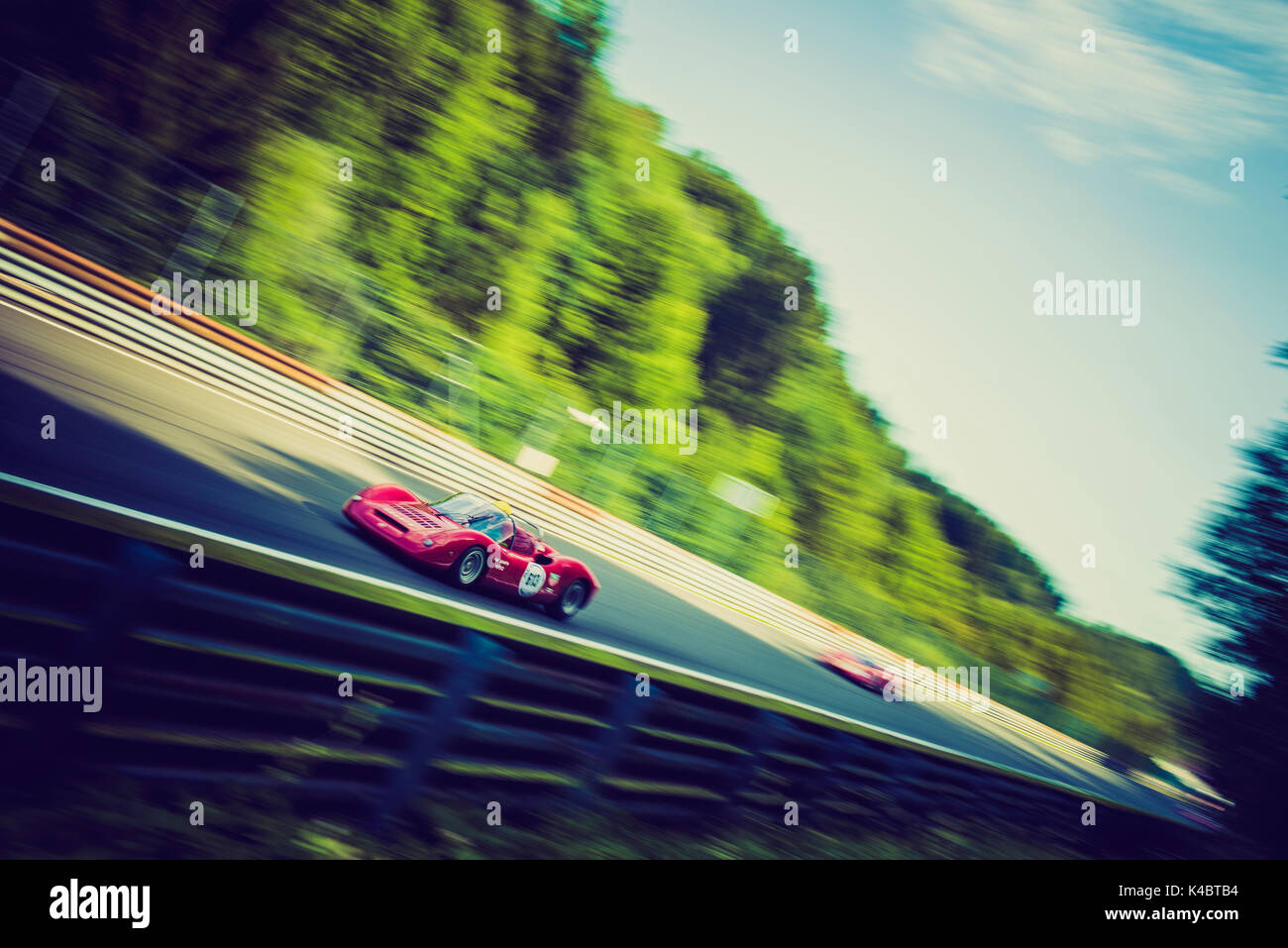 Dynamic formula race car hi-res stock photography and images - Alamy