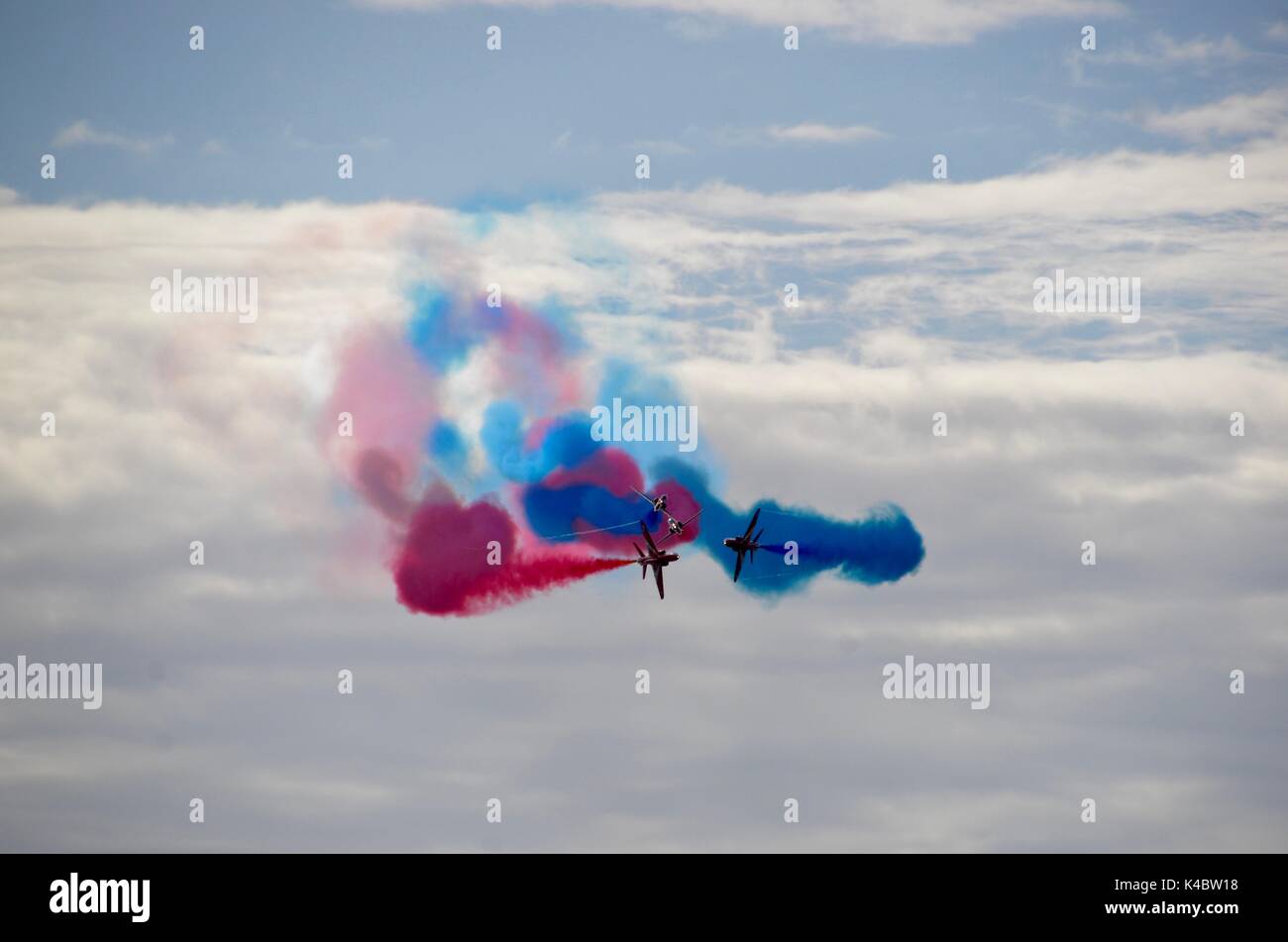Red arrows display hi-res stock photography and images - Alamy