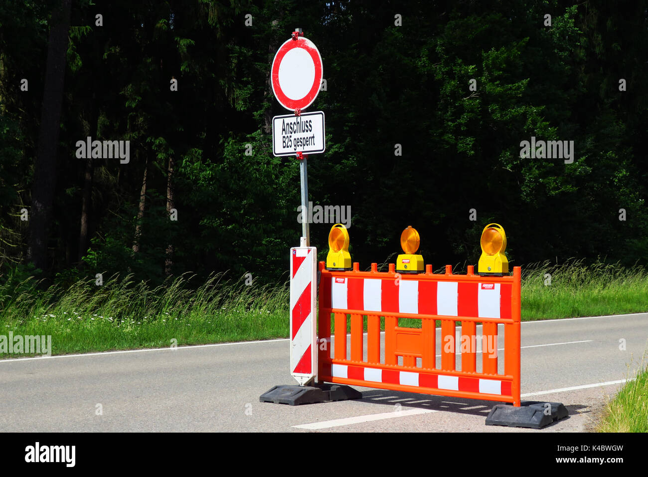 Blockage hi-res stock photography and images - Alamy