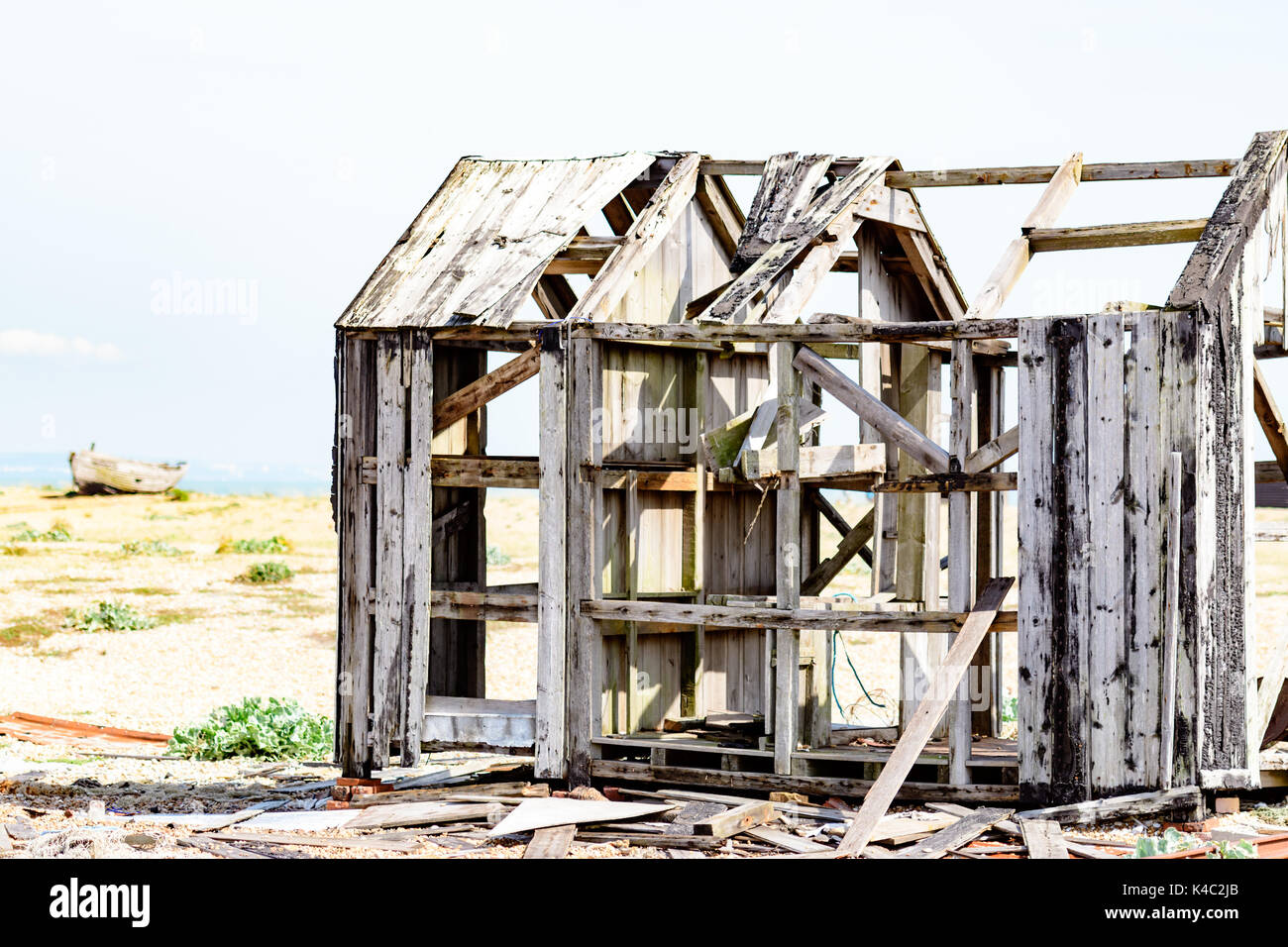 Falling down shed hi-res stock photography and images - Alamy