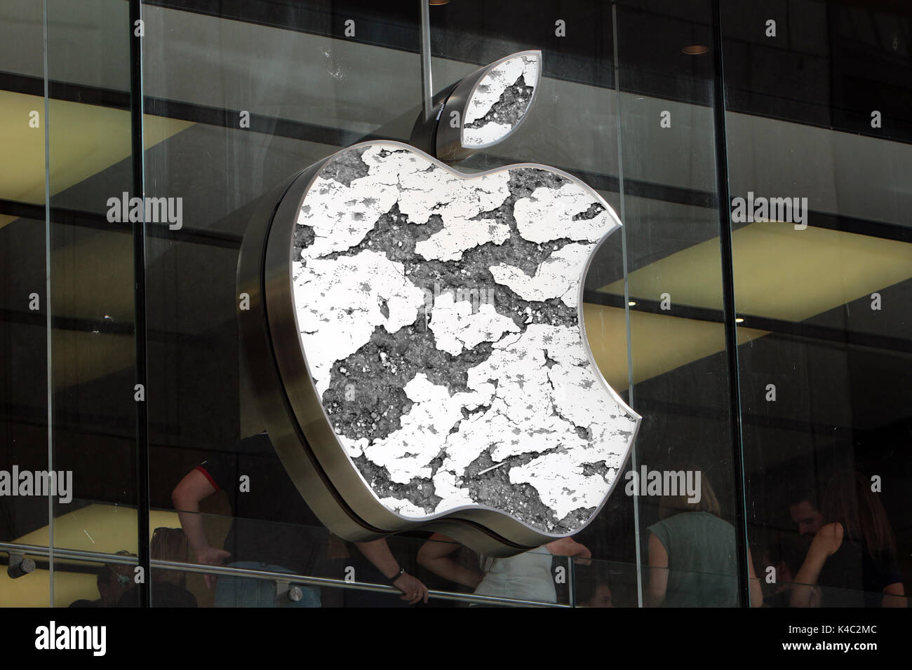 Bad apple logo hi-res stock photography and images - Alamy