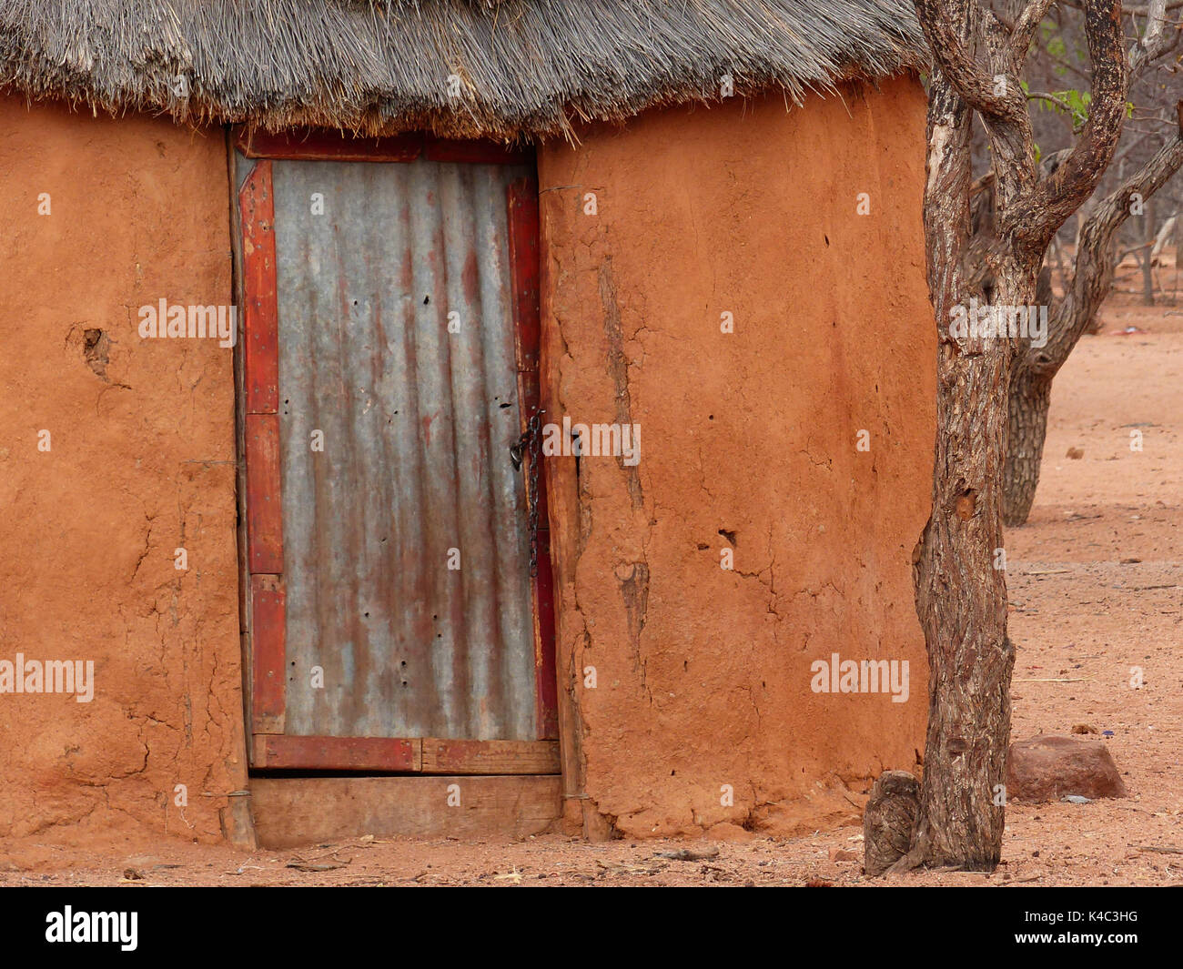 Residential Hut At The Himba Stock Photo - Alamy
