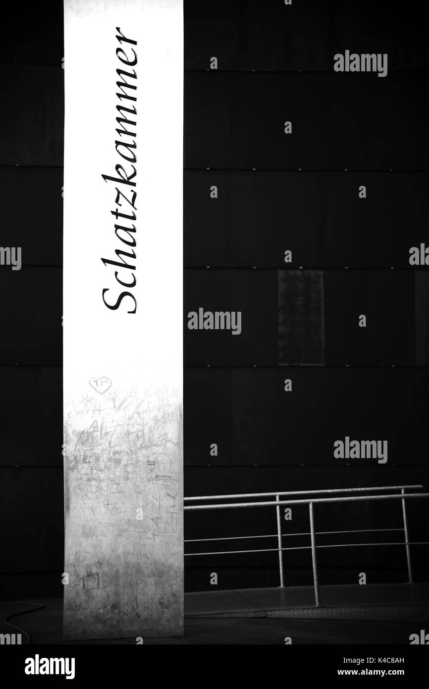 Cathedral Treasury Cologne Stock Photo - Alamy